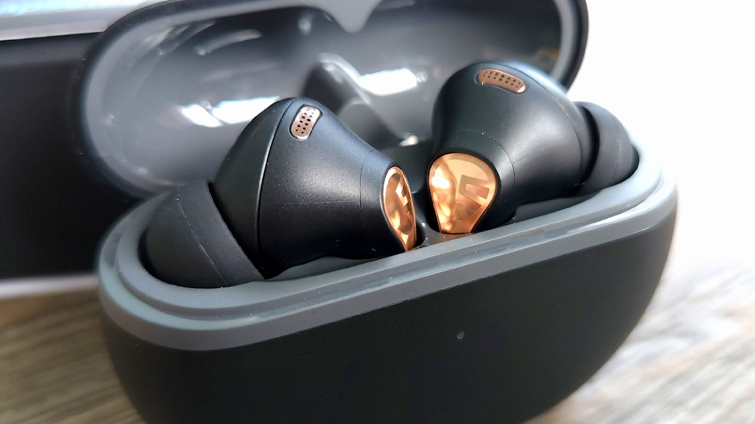 Soundpeats Capsule 3 Pro Review : They do it all!